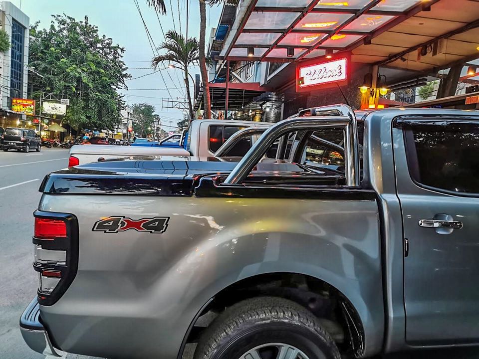PENUTUP BAK BELAKANG GALAXY AEROKLAS FORD RANGER T7 TAS4X4 | Ford ...